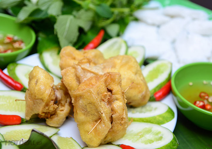 Set Bún Chấm Gà Chiên Trong Đậu Và Mẹt Bún Đậu Mơ – Dì Út Quán Hà Nội