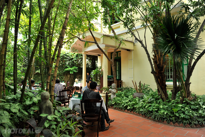 Thưởng Thức Toàn Bộ Menu Tại Nhà Hàng LE TONKIN Hà Nội